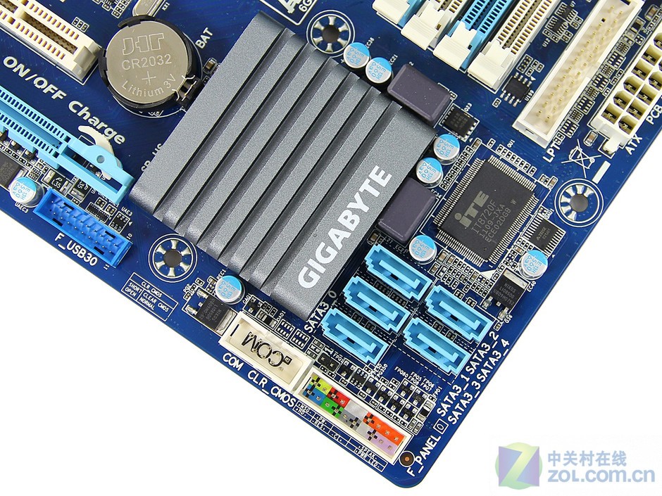 【图】全新FM1 CPU接口 技嘉犀利A75主板美图 第9页-ZOL主板