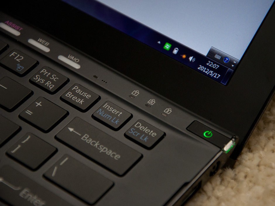 【图】依然极致轻薄 索尼VAIO Z13惊艳亮相 第14页-ZOL笔记本